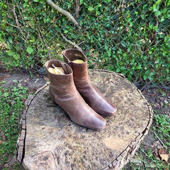 Michelle D | Shoes | Genuine Leather Boots By Michelle D Size 85mwomen ...
